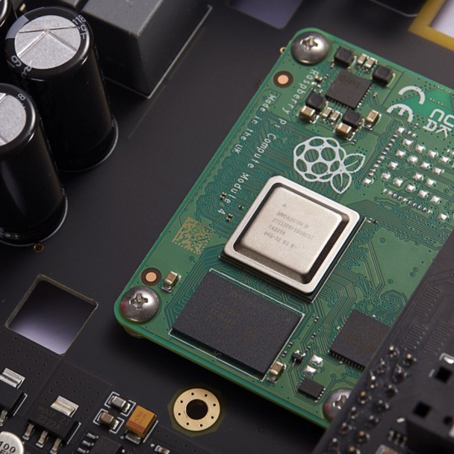 Holo Audio Red – Elise Audio